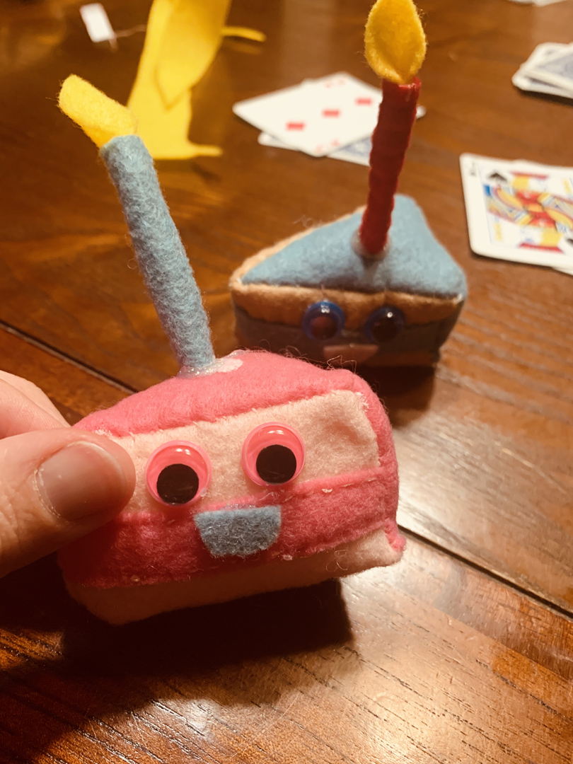 Mini Cake Stuffie – Hand Sew – PaintBox Art Studio
