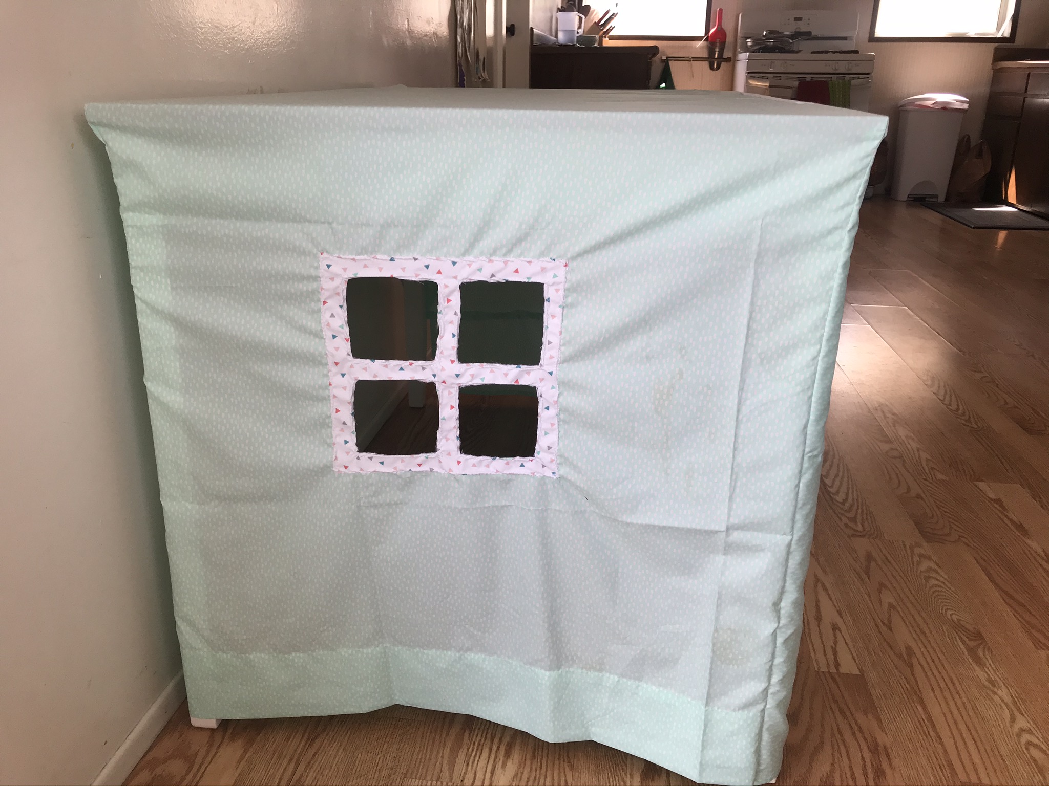 Tablecloth Playhouse – PaintBox Art Studio