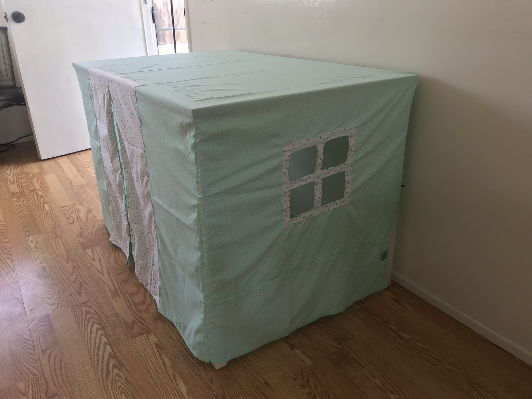 Tablecloth Playhouse – PaintBox Art Studio